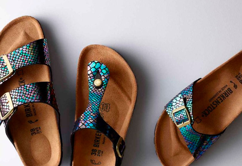 Como usar sandálias Birken? 5 peças para você combinar sem errar!