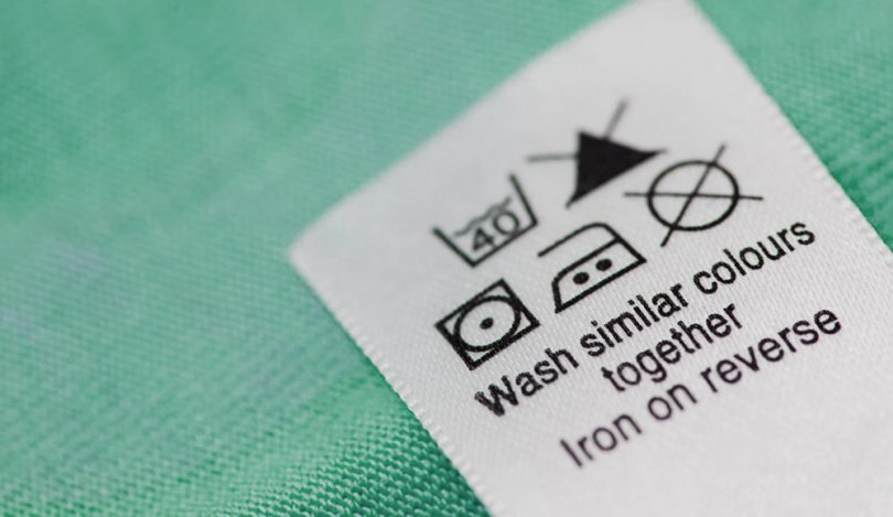 Como ler símbolos das etiquetas de roupas? - Tudo Ela