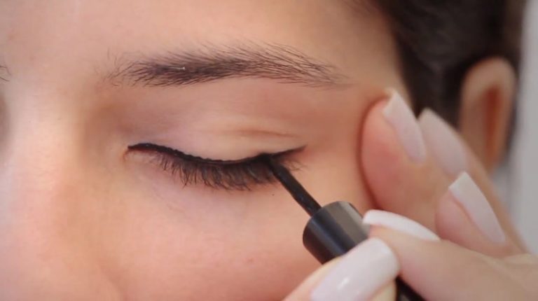 Qual o melhor delineador? Conheça 9 opções - Tudo Ela